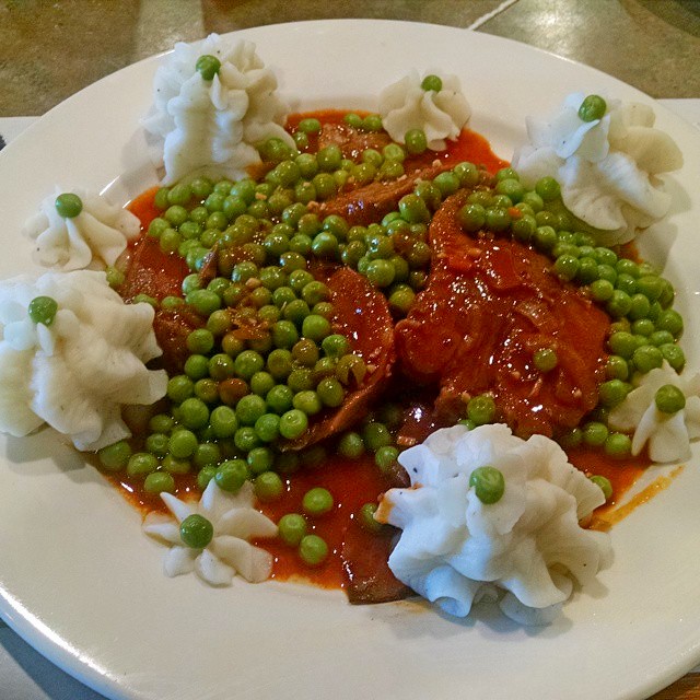 Lingua estufada ; Cow Tongue Stew – FaxChix Restaurant & Take Out ...